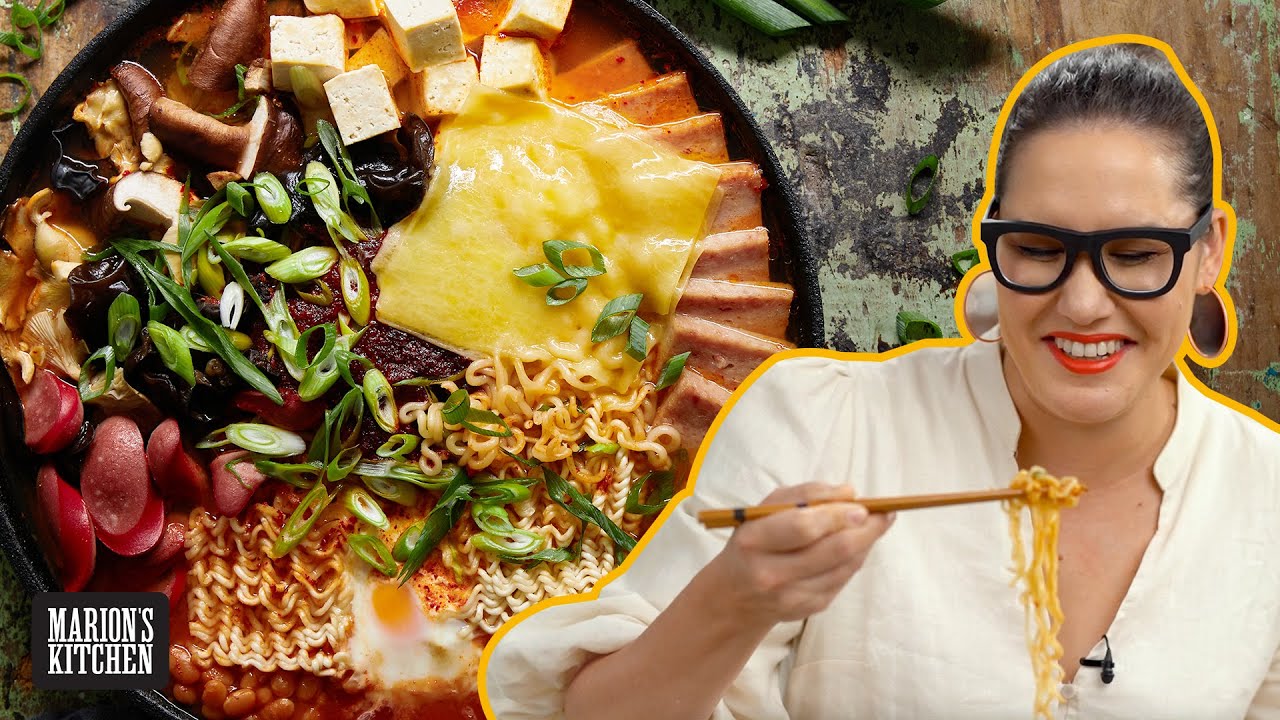 This stew is... the KING of one-pot dishes! | Korean Army Stew 'Budae ...