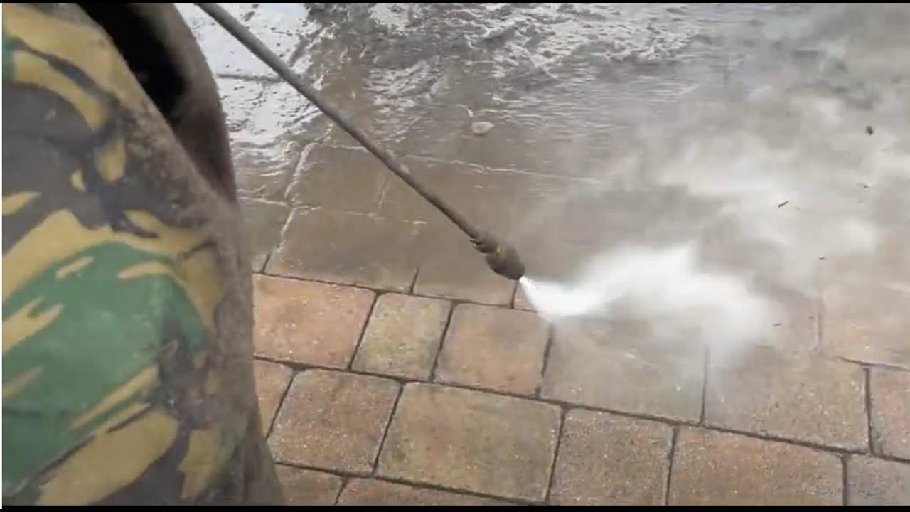 Jet Wash Drives - driveway cleaning in Chingford - YouTube