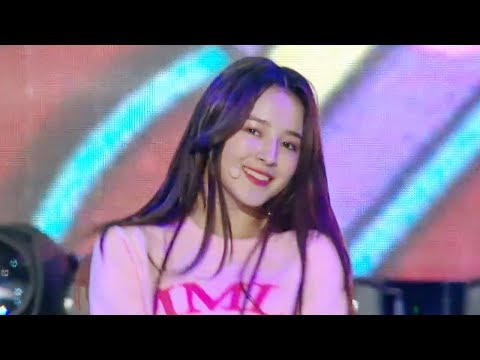 MOMOLAND - BAAM [SBS Super Concert in Suwon Ep 1]