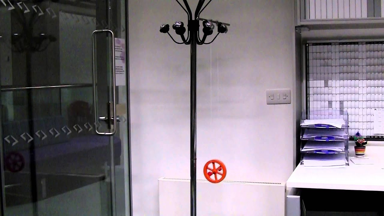 Maxwells Wheel - YouTube