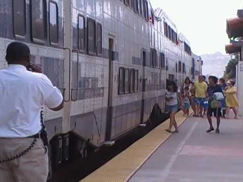 Metrolink Train #860 San Clemente - YouTube