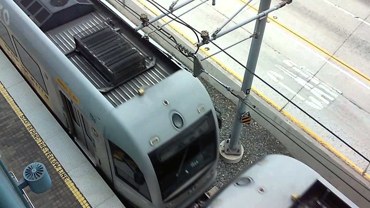 LACMTA Metro Gold Line. - YouTube