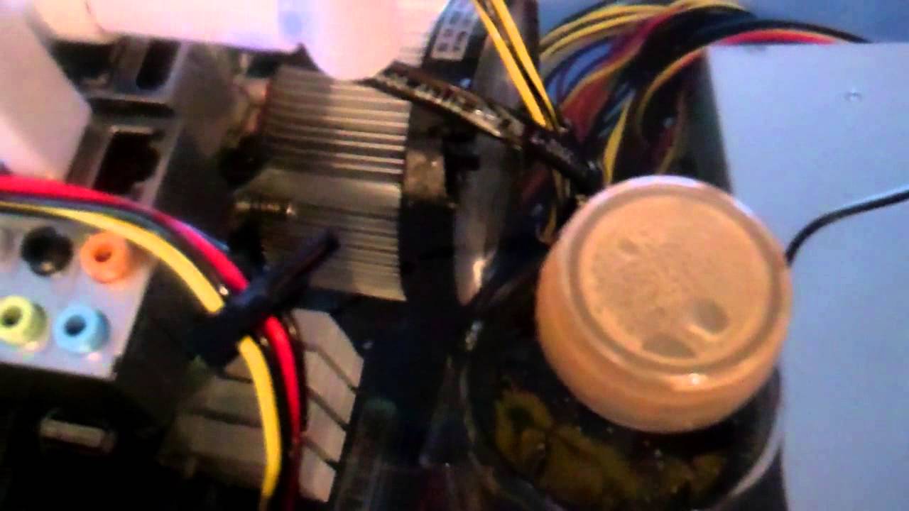 Mineral Oil Cooling a PC (Baby Oil) - YouTube