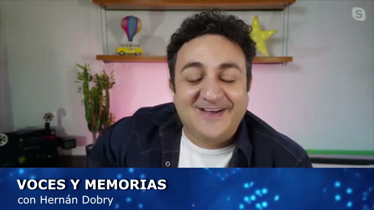 Entrevista con el actor Diego Topa en el programa "Voces y memorias ...