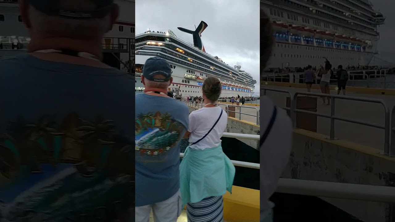 Carnival Glory crash in Cozumel Mexico 6 injured - YouTube