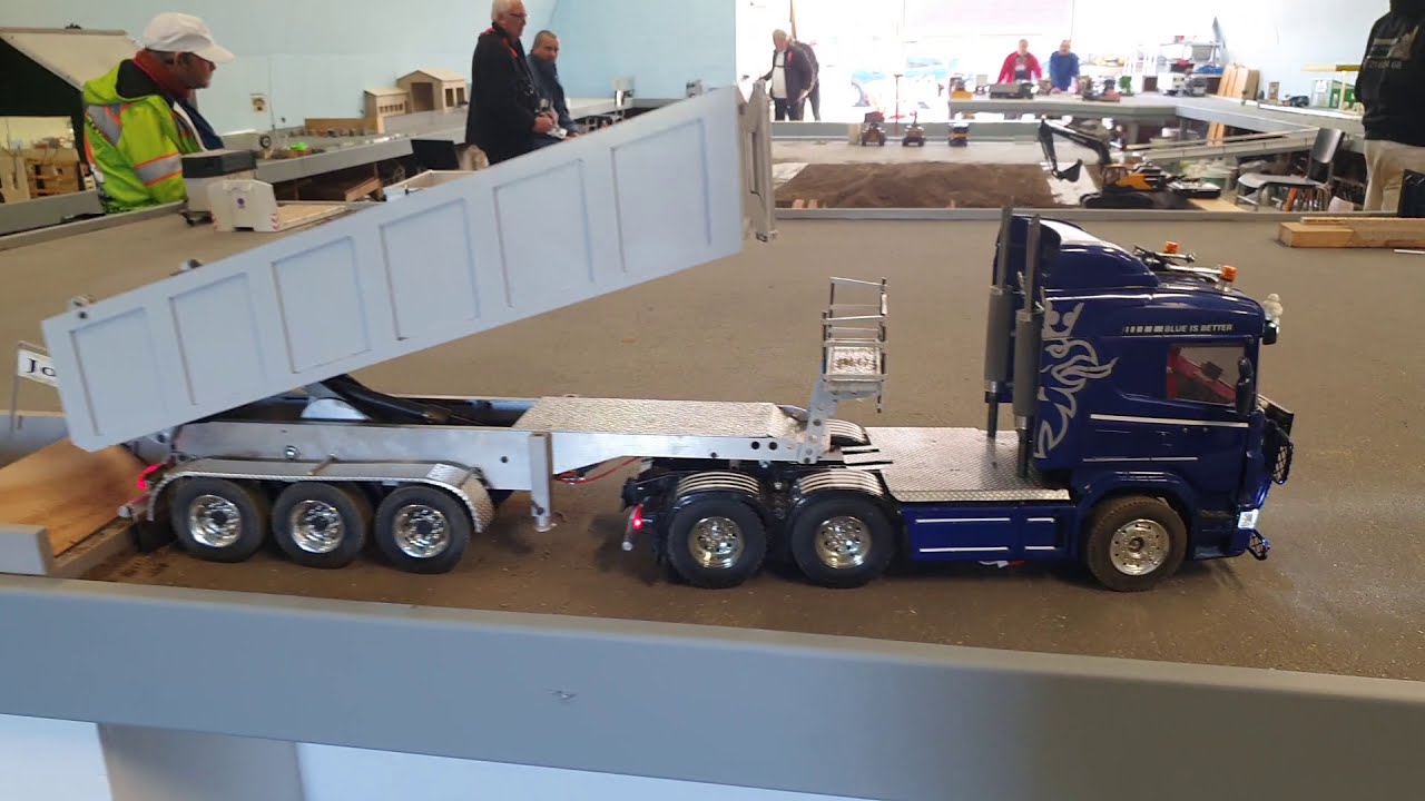 Scale model RC Construction - YouTube