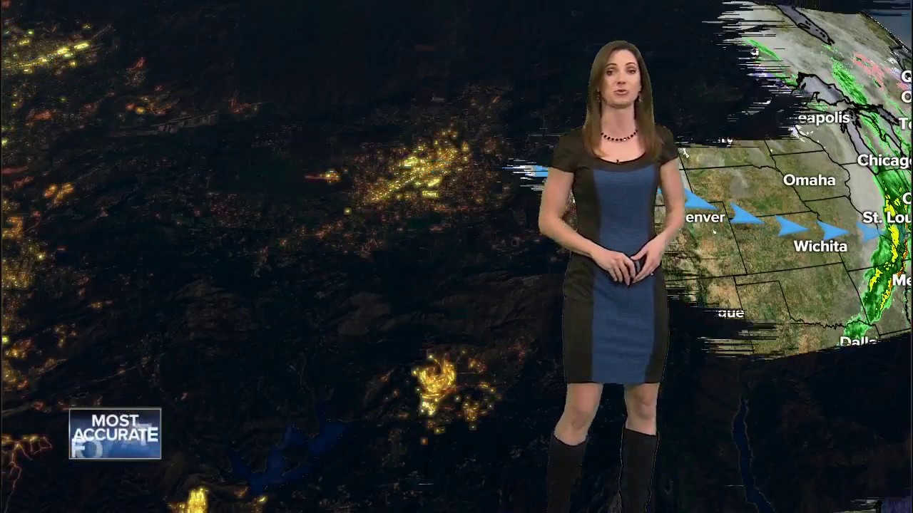 10News Pinpoint Weather with Meteorologist Megan Parry - YouTube