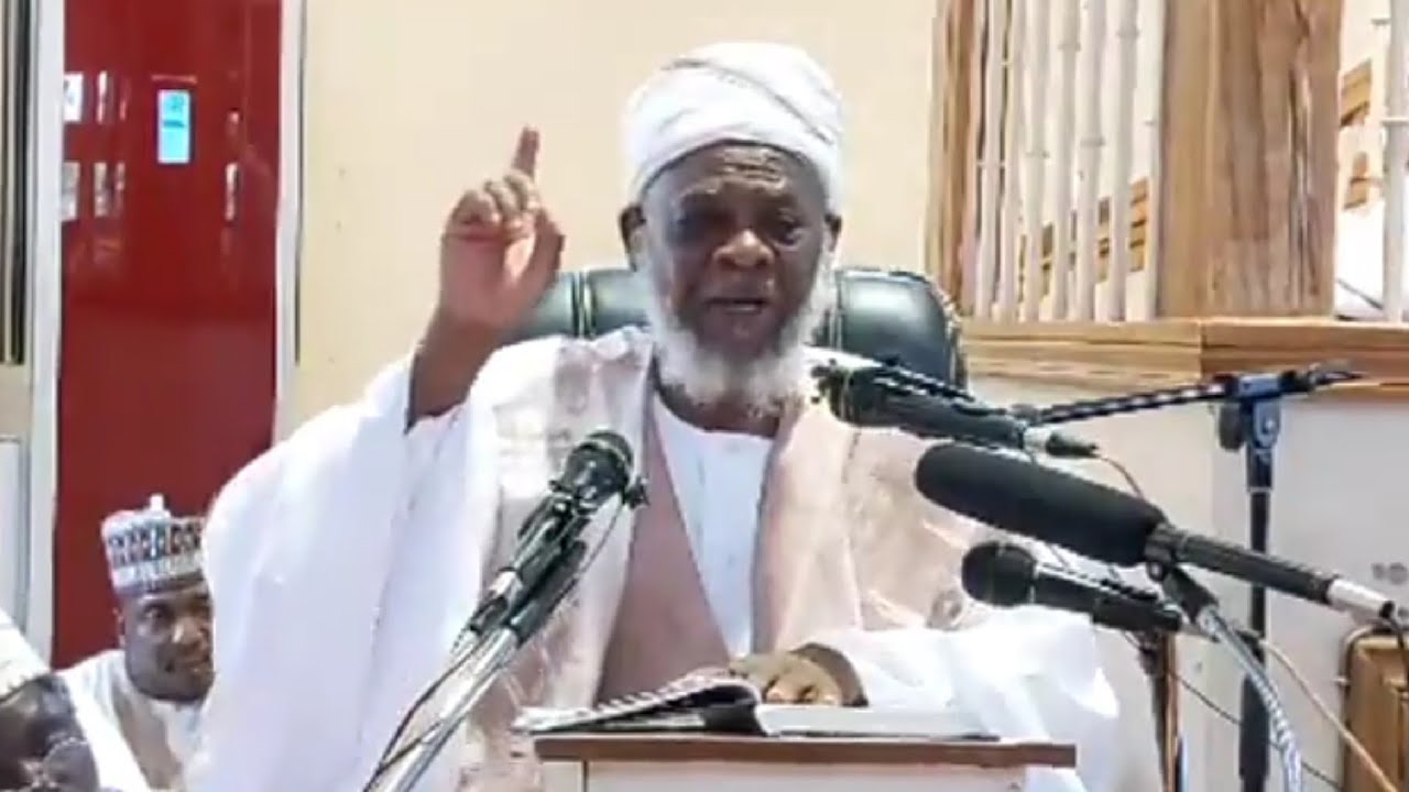 Yadda wani Bature ya tabbatar da Annabcin Manzon Allah (s.a.w) da ...