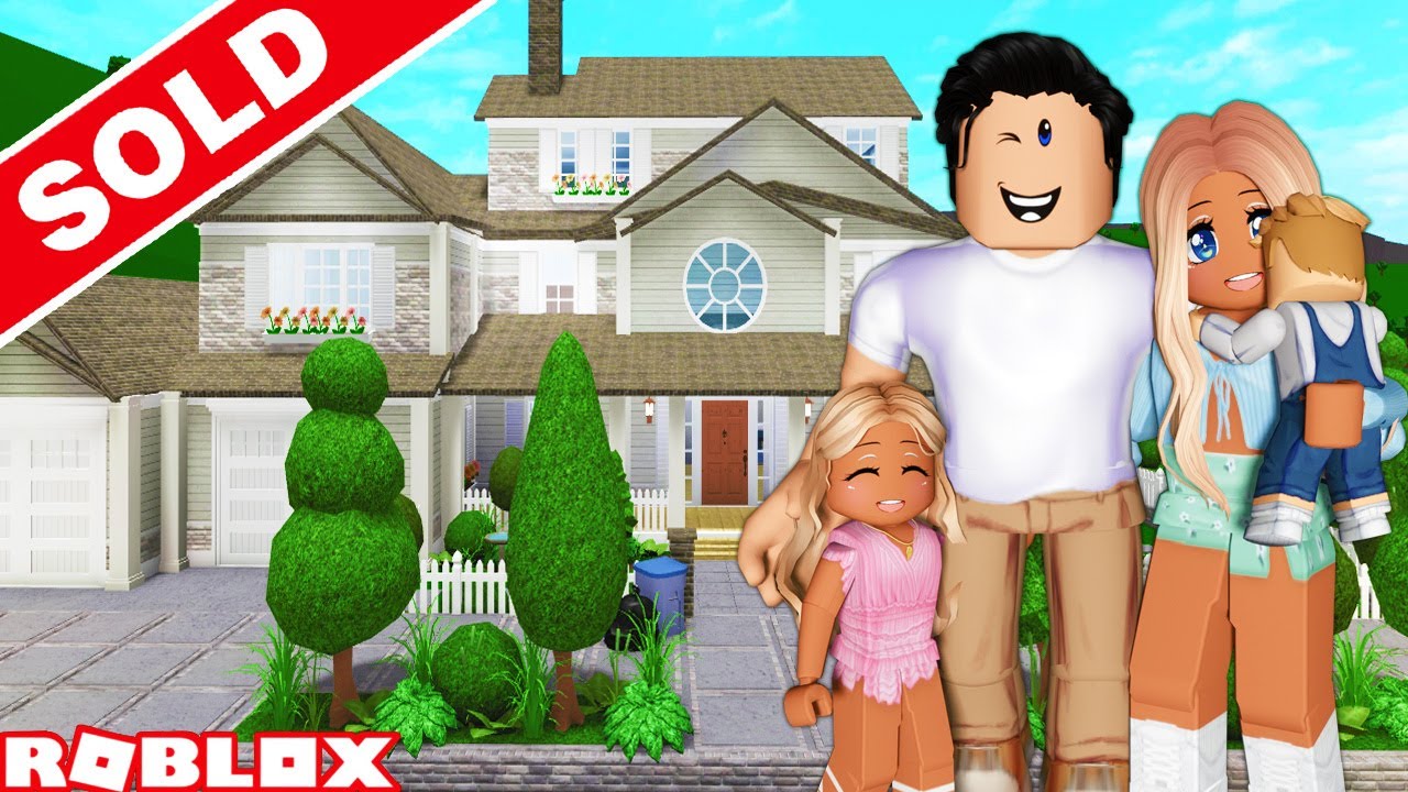 🏡 BUYING OUR *DREAM HOUSE* ON BLOXBURG 🔑 | Roblox - YouTube