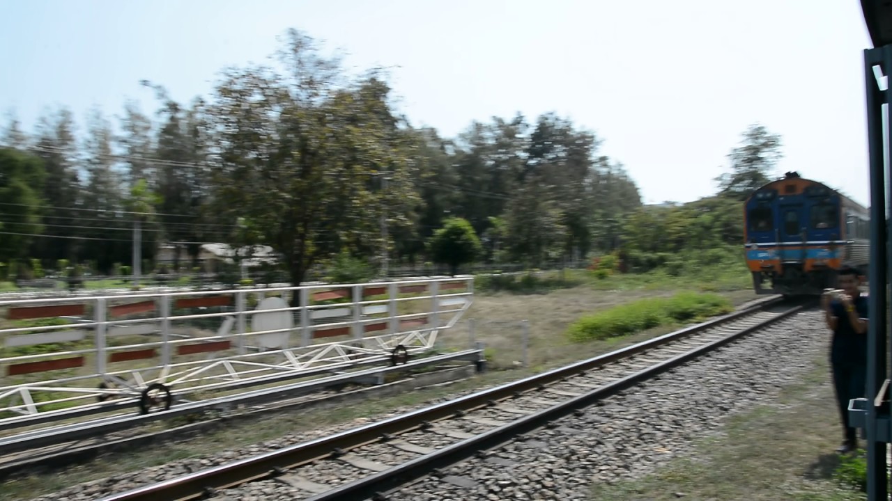 Thailand train : Special express train No.43 (Diesel rail car) - YouTube