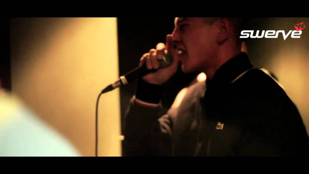 DJ SWERVE with DEVLIN at 'LOCKED IN' THE WESTBURY - YouTube