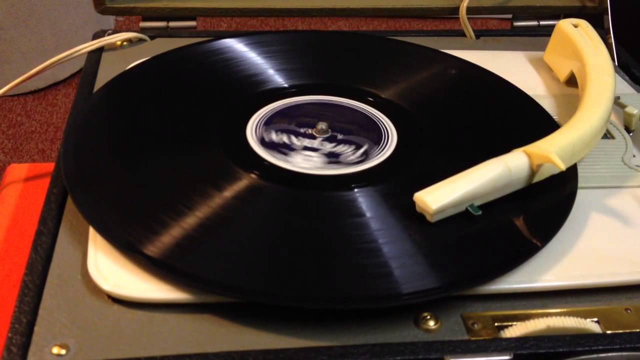 Harry James - Concerto For Trumpet - 78 rpm - Parlophone R2852 - YouTube