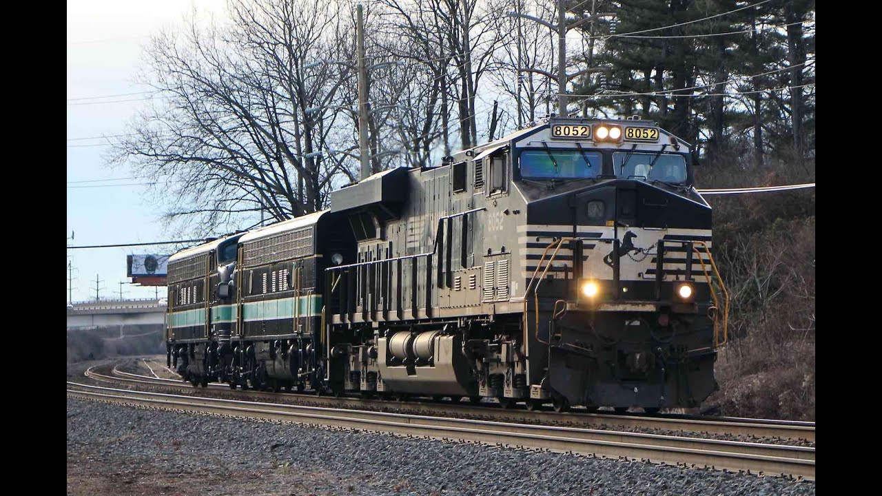 Reading FP7's on the Harrisburg Line 1-12-24 - YouTube