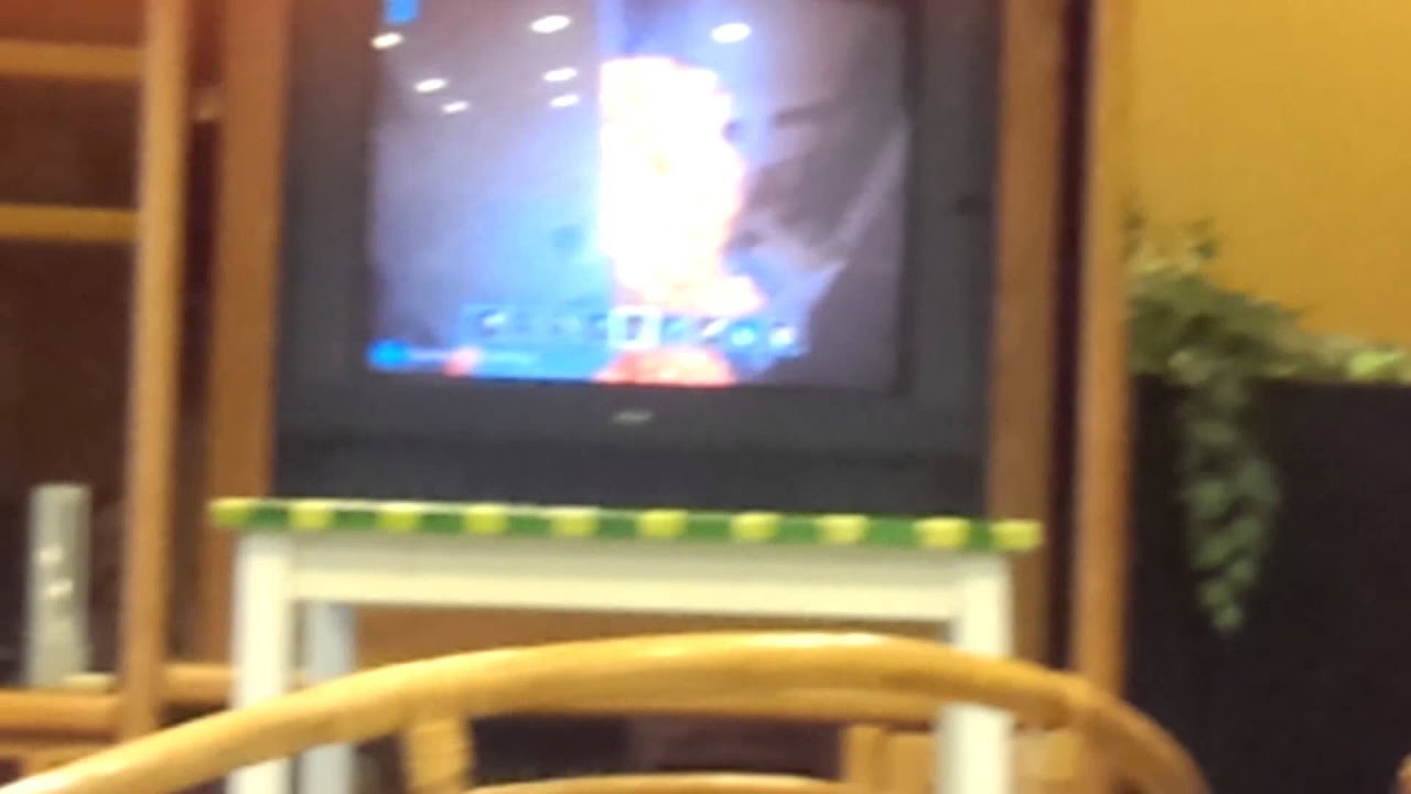 How to make a cave easily - YouTube