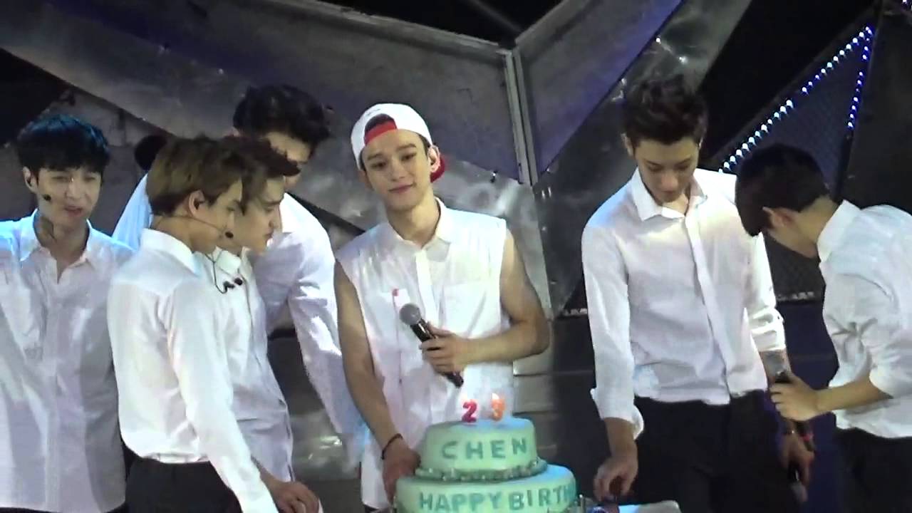 140921 EXO TLP BEIJING - Chen's Birthday - D.O.,Chen - YouTube