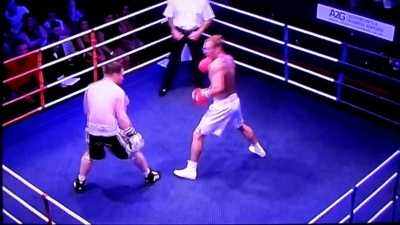 Jordan schofield boxing - YouTube
