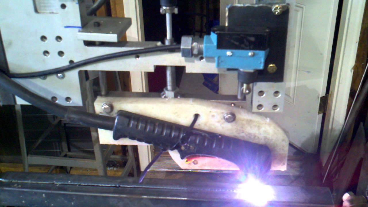 V2XT plasma torch height controller - YouTube