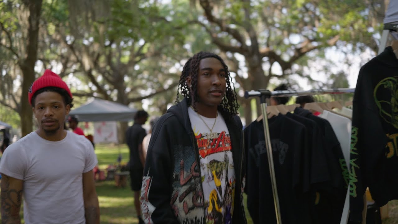 Jaelen Cheaves & The Owner Of "Love Stones Clothing" - YouTube