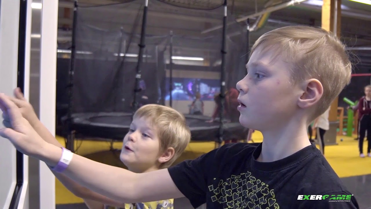 tapWall - Interactive Touch Wall - YouTube