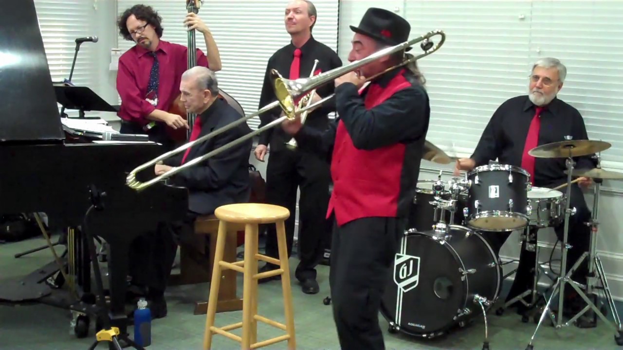 FEATURE SONG Bob Russell Jazz Quartet How High The Moon - YouTube