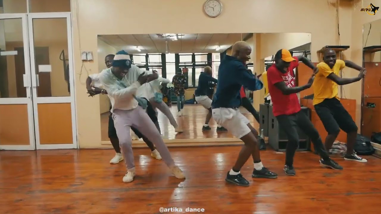 Kizz Daniel, EMPIRE - Cough (Official Dance Class Choreography) - YouTube