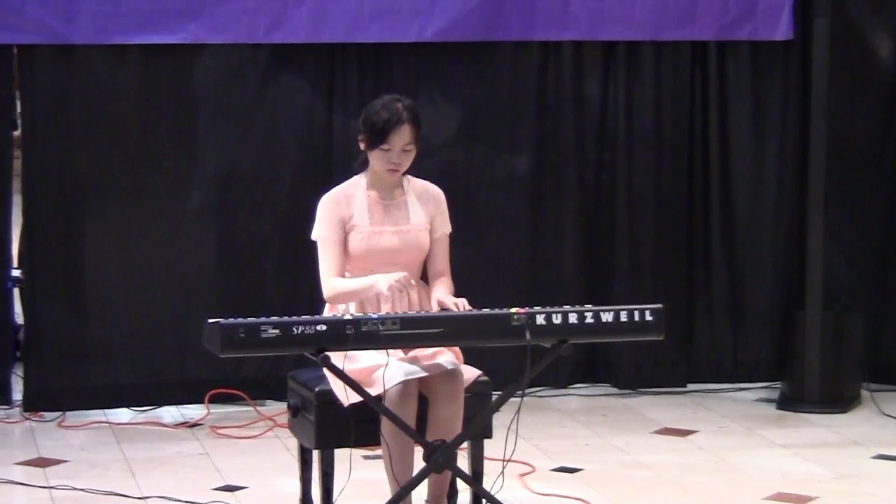 Alice Zheng plays piano at Westfield Mall for Chinese Mid-Autumn ...