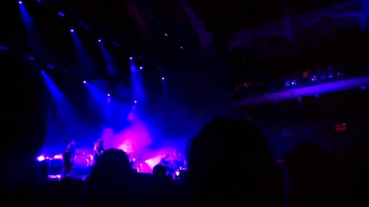 Ben Howard and Band - Time is Dancing - live (HQ) - YouTube