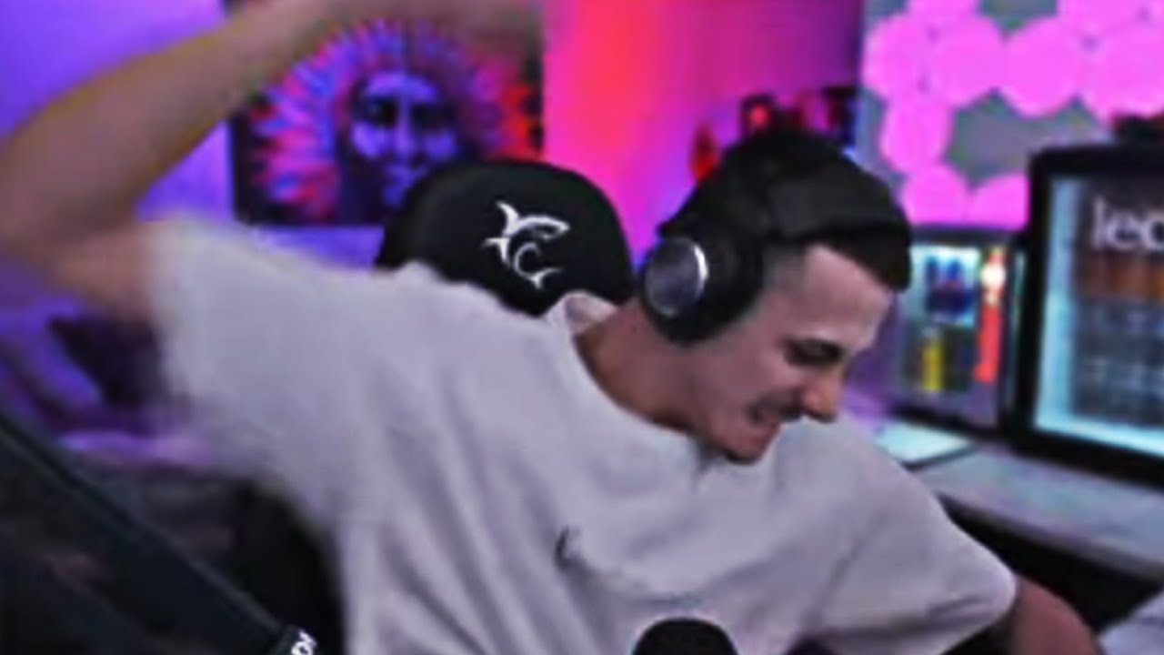 Nugato RAGE Nakon Što je Pao Pljačku u GTA 5! - YouTube