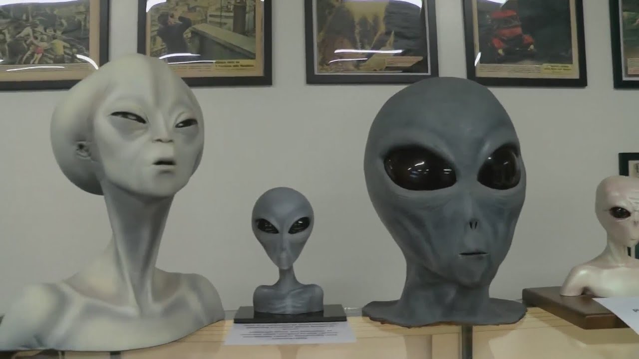 National UFO Historical Records Center opens at Rio Rancho elementary ...