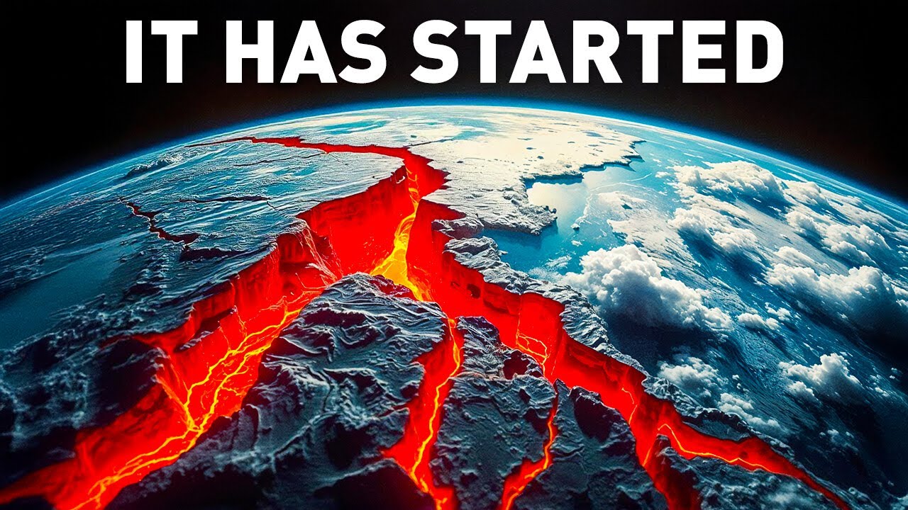 Yellowstone’s Ground Splits Open! 100ft Crack Has Experts Rushing to ...