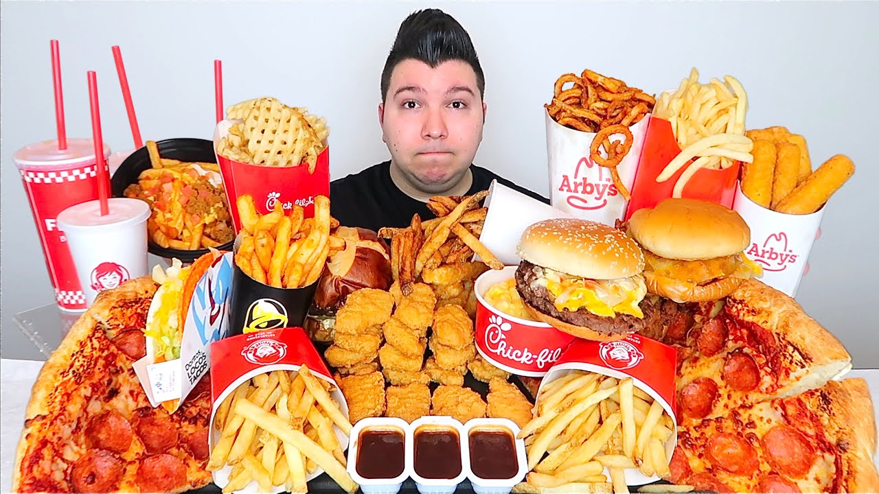 First Meal After Only Drinking Juice For 4 Days - YouTube