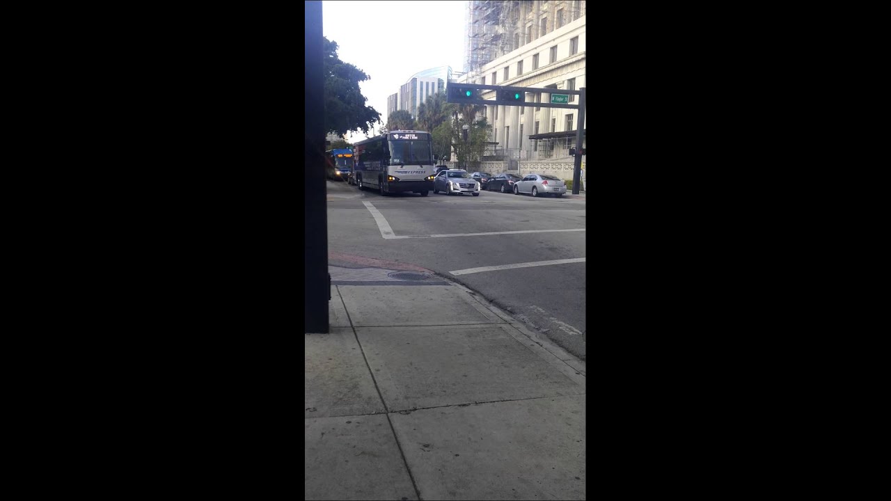 Broward County Transit Newest Breed bus 1427X - YouTube