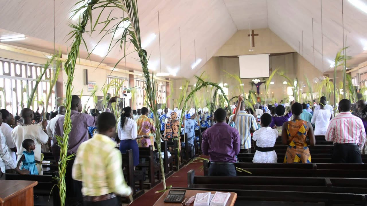 Palm Easter in the Kaneshie Anglican Church, Accra, Ghana - YouTube