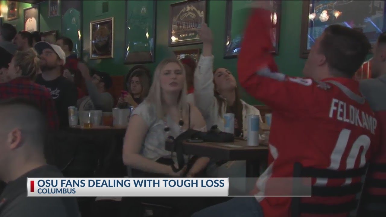 Fans hit hard by Ohio State’s loss to Michigan - YouTube