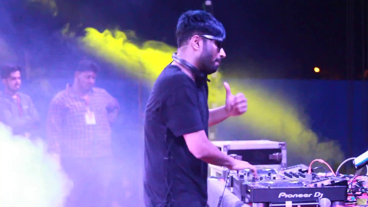HORIZON 2K18 | DJ Shadow Dubai Performance - (Cultural Night)| IGIT ...
