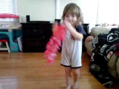 Emily Dancing 7-25-10.3GP - YouTube