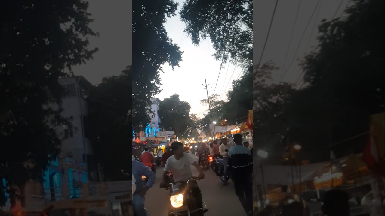 Diwali ka traffic 😱| People's Ambiance 😱 | #shorts #diwali - YouTube
