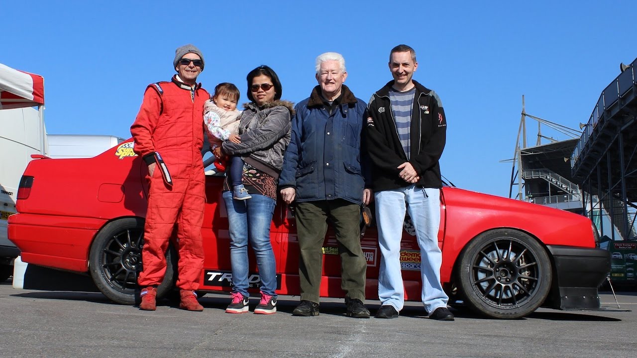 Rockingham 2017 - Race 2 - Len Simpson - VW Vento VR6 - YouTube