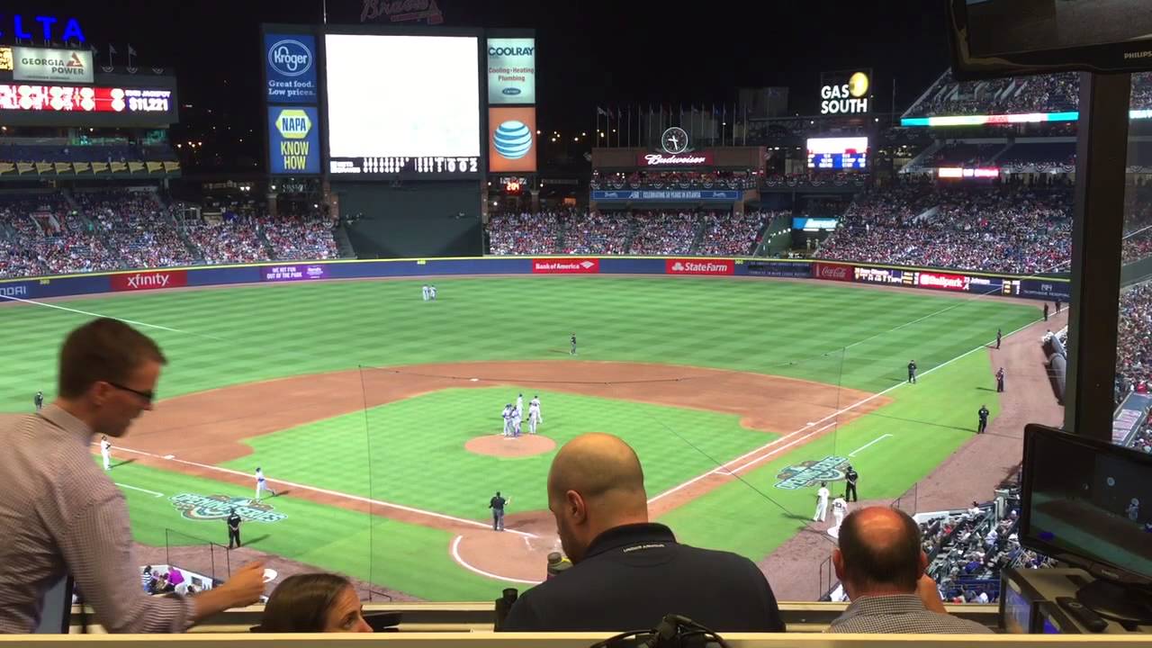 Atlanta Braves Tomahawk Chop ~ 8th Inning ~ 4/11/15 - YouTube