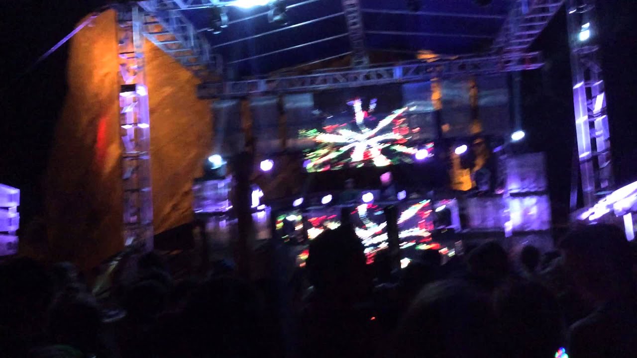 BassPhysics | Red Rocks | Global Dance Festival - YouTube