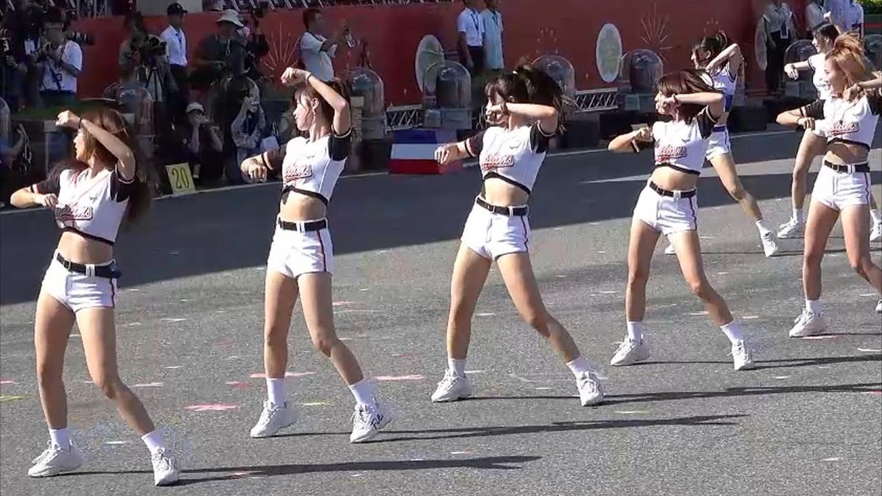 Taiwanese professional baseball cheerleading team performs on National ...