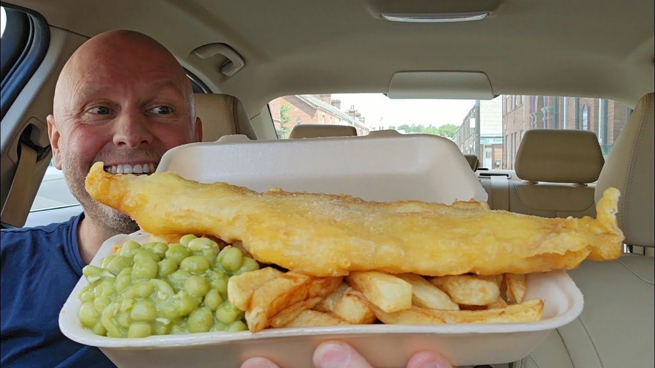 Trying Chinese Takeaway Fish & Chips! - YouTube