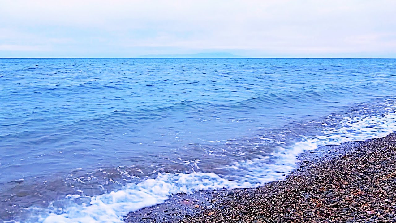 4Kᵁᴴᴰ | Relax 3 minutes. Calming ocean noise for rest. Sea sounds surf ...