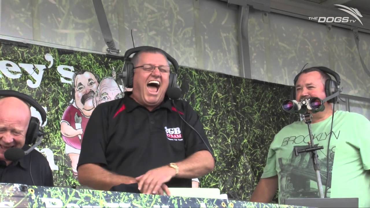 Ray Hadley And The 2GB Continuous Call Team A Hit At Appin - YouTube