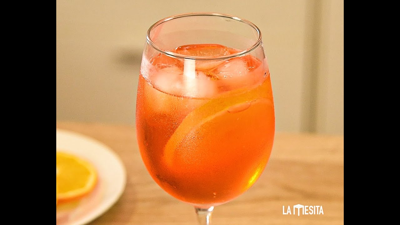 Haciendo Aperol Spritz en La Mesita (trago fácil y rico para brindar ...