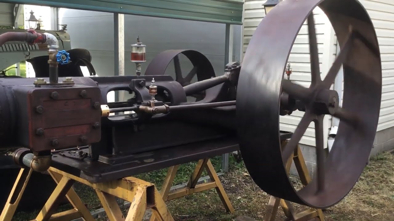 Erie City Iron Works Horizontal Steam Engine - YouTube