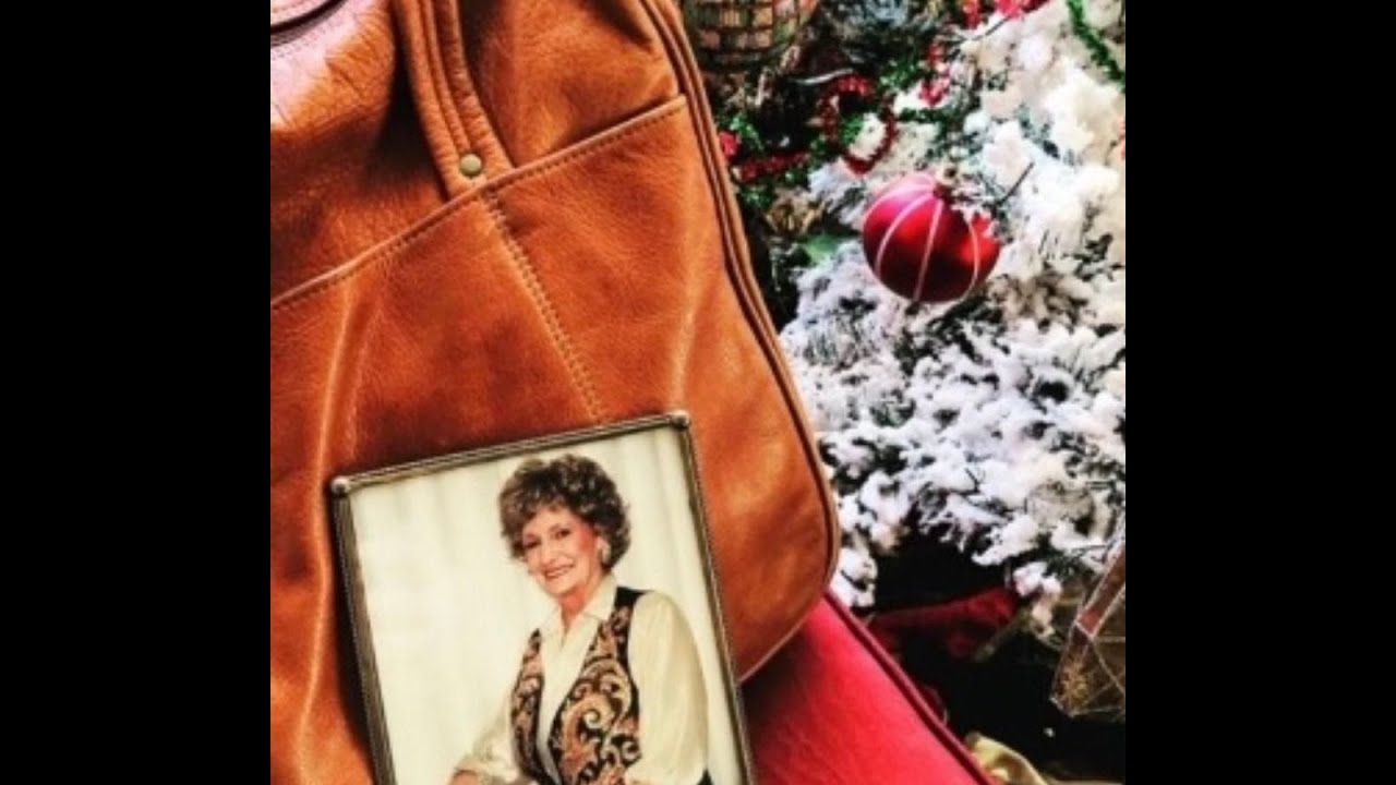 Mama's Purse by Rebecca Faiola #new #christmasmusic #original #mama # ...