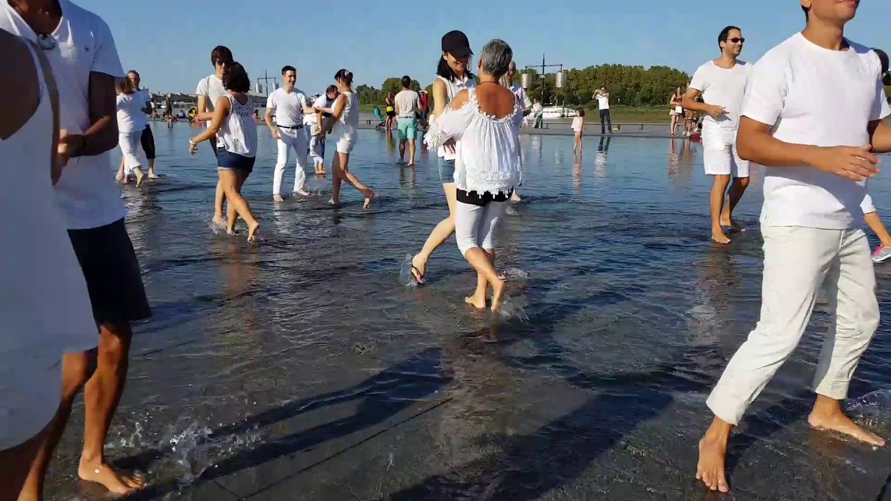 Flashmob Bx 2018 - YouTube