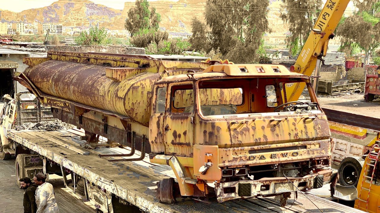Incredible Restoration of a Rusty 50-Year-Old Water Tanker Buried ...