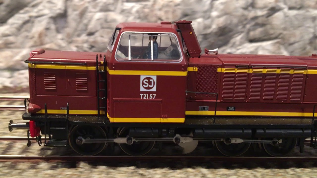 SJ diesellok T21 nr: 57 från Heljan DCC Ljud - YouTube